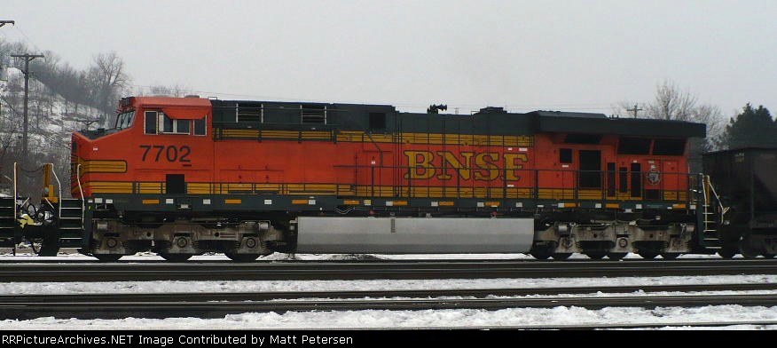 BNSF 7702